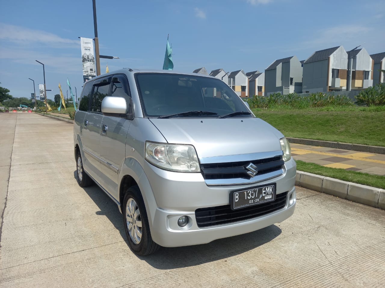 Suzuki APV DLX - Sentul Motor