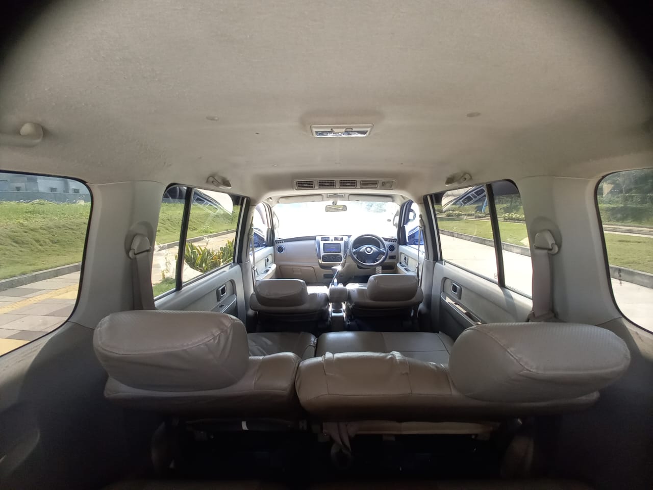 Suzuki APV DLX - Sentul Motor