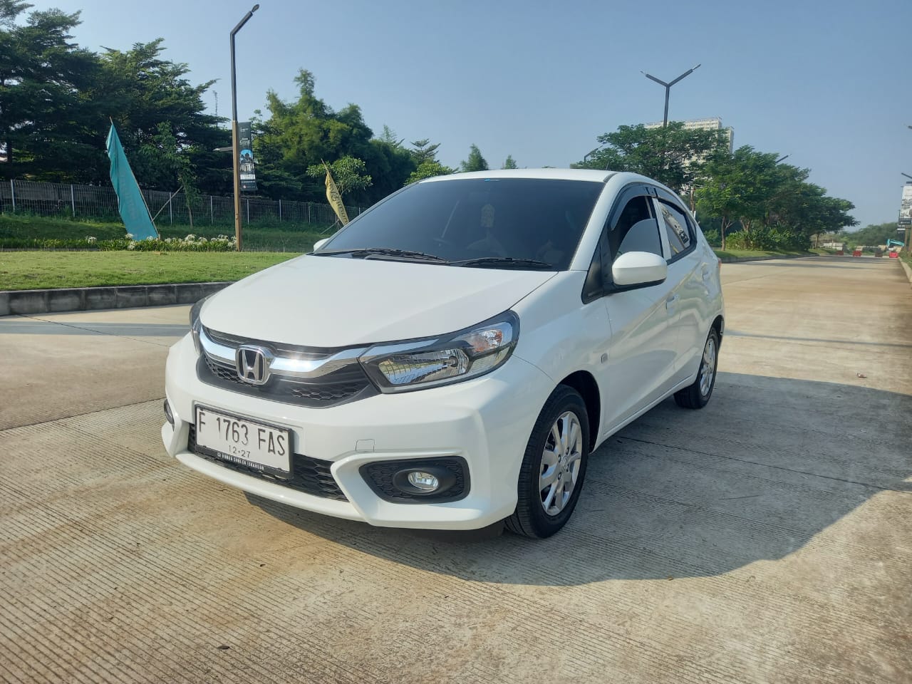 Honda Brio E - Sentul Motor