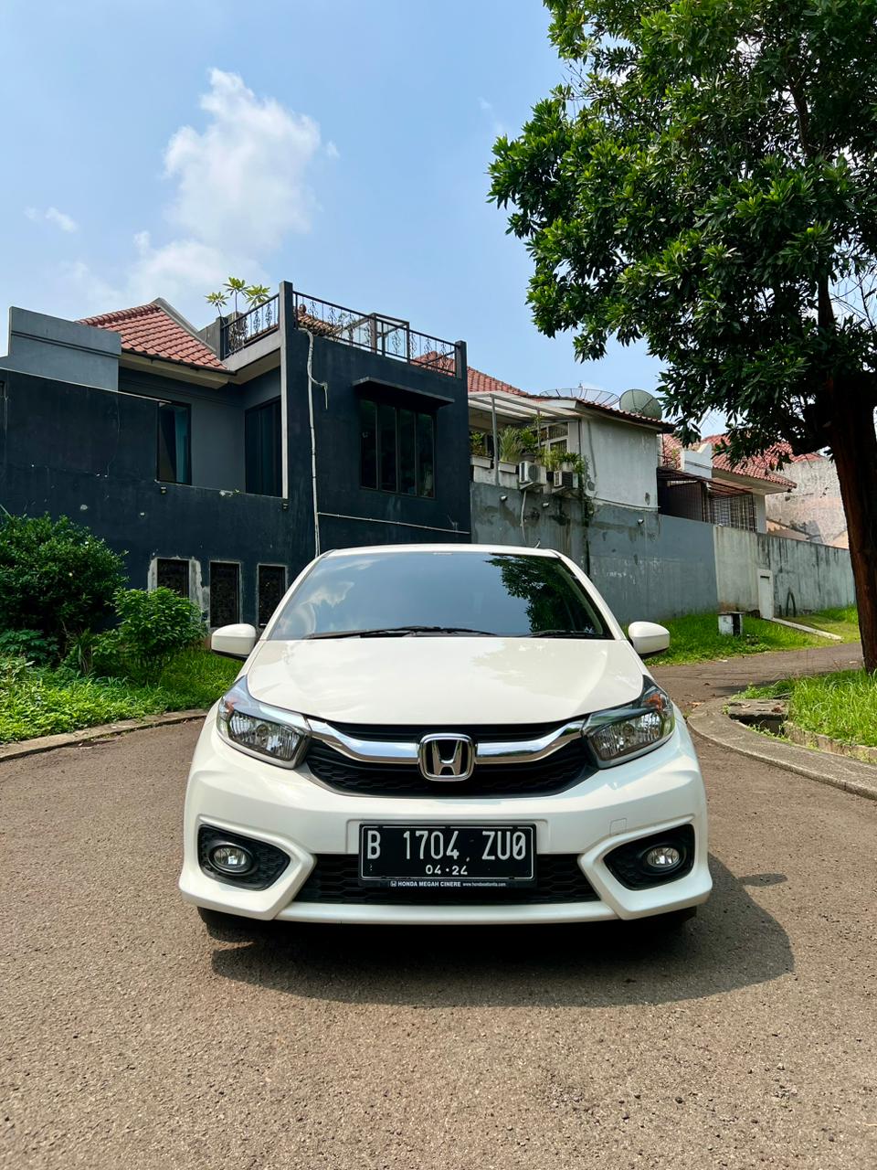 Honda Brio E - Sentul Motor