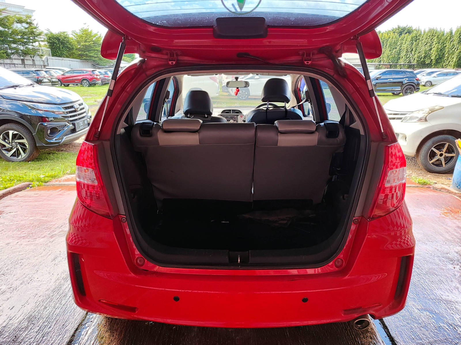 Honda Jazz RS - Sentul Motor