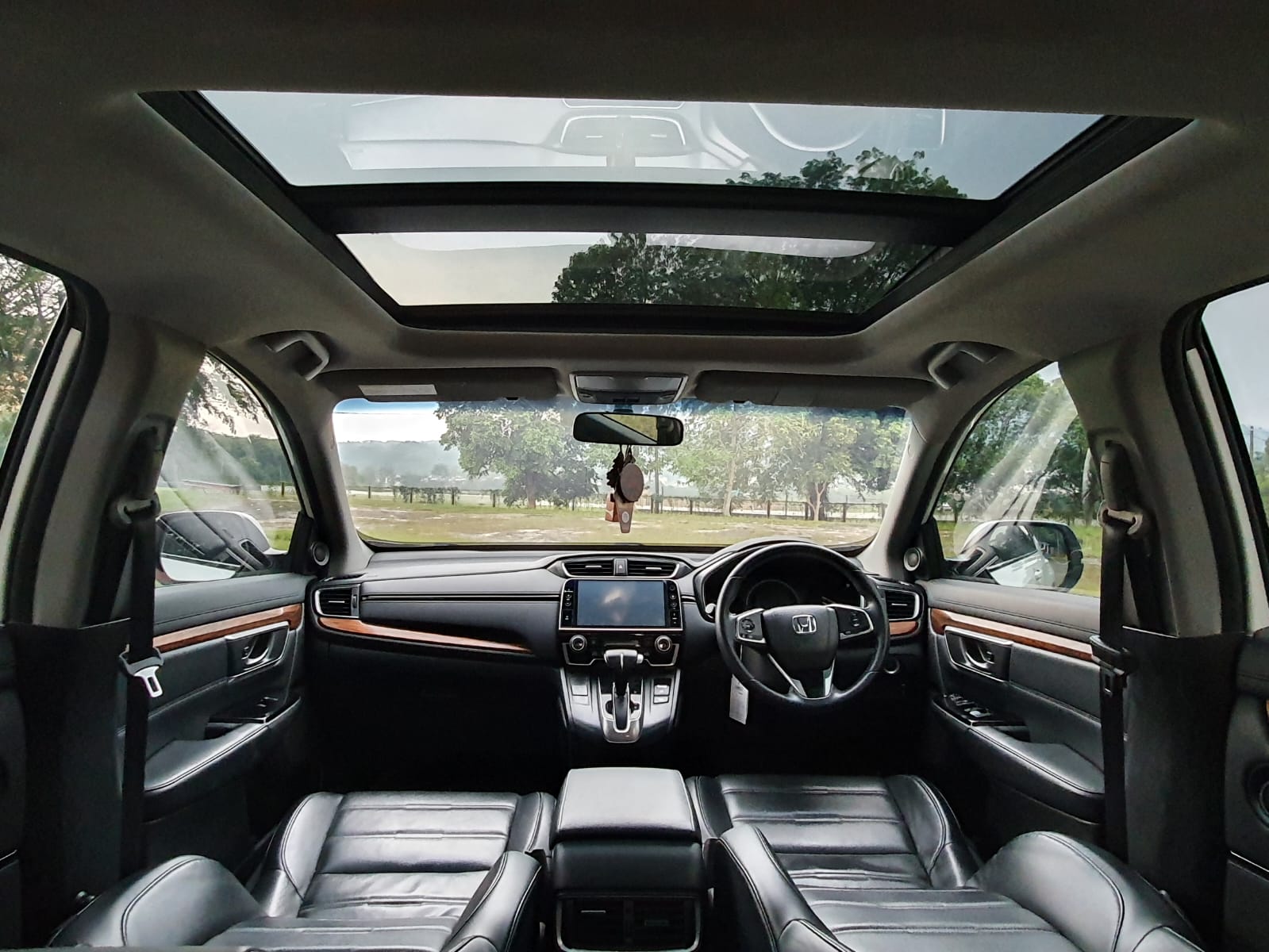 Honda CR-V Prestige - Sentul Motor